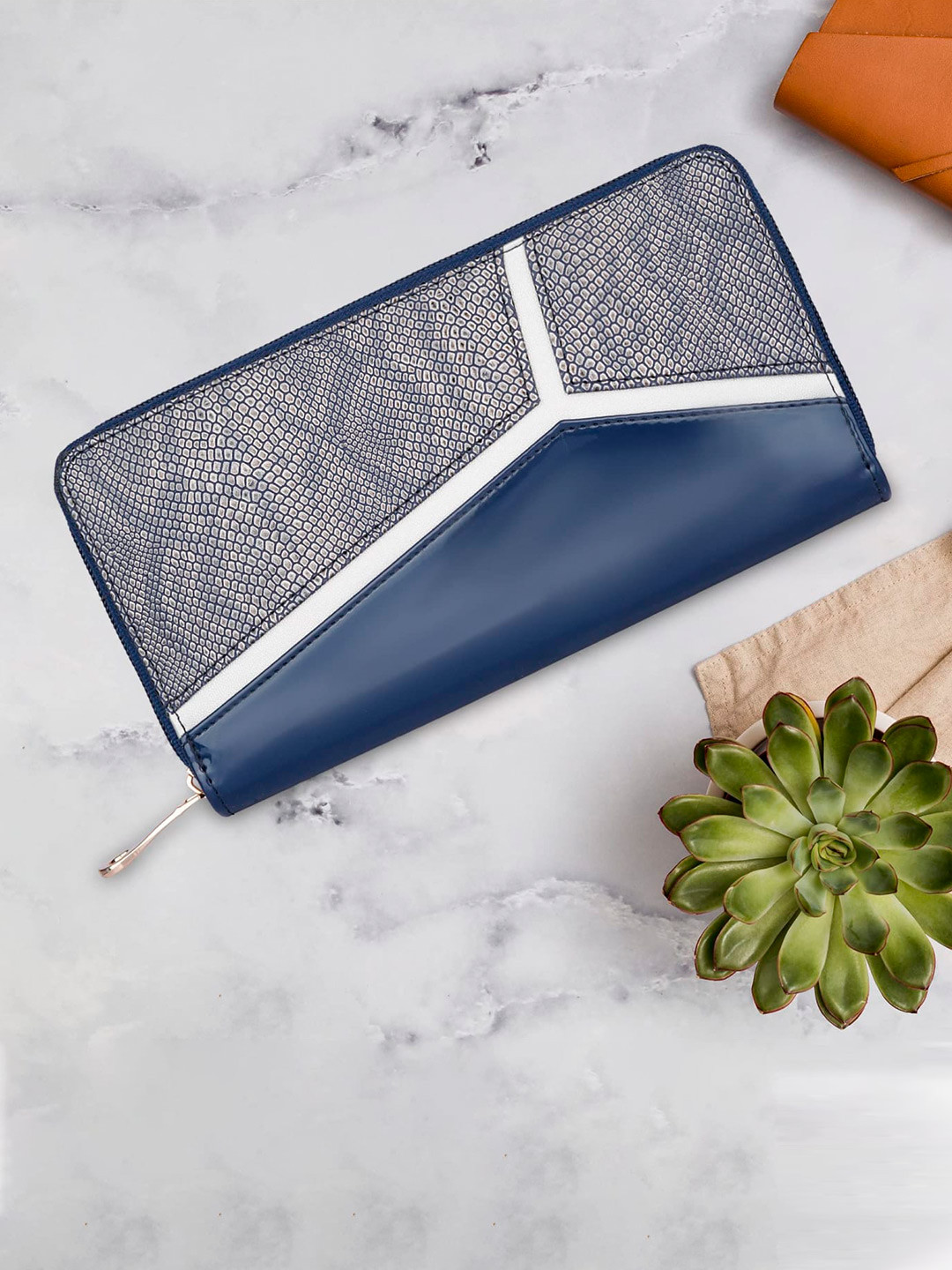 Buy THE CLOWNFISH Unisex Abstract Textured Zip Around Wallet - Wallets ...