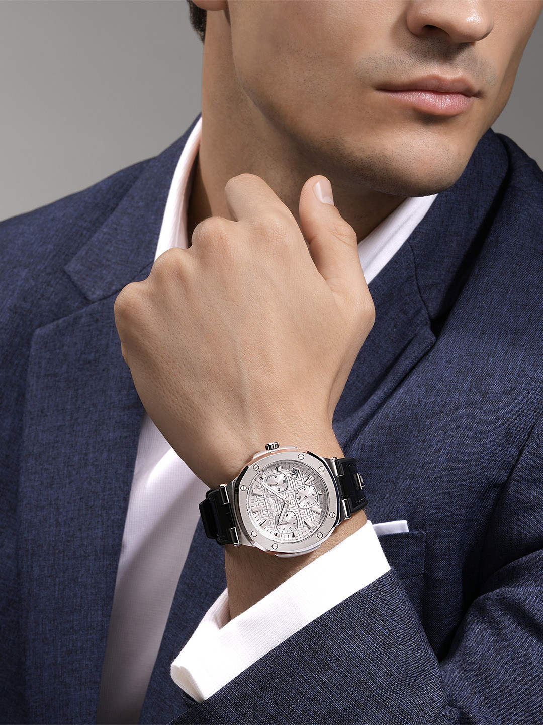 Buy Guy Laroche Men Embellished Dial & Leather Straps Analogue Swiss ...