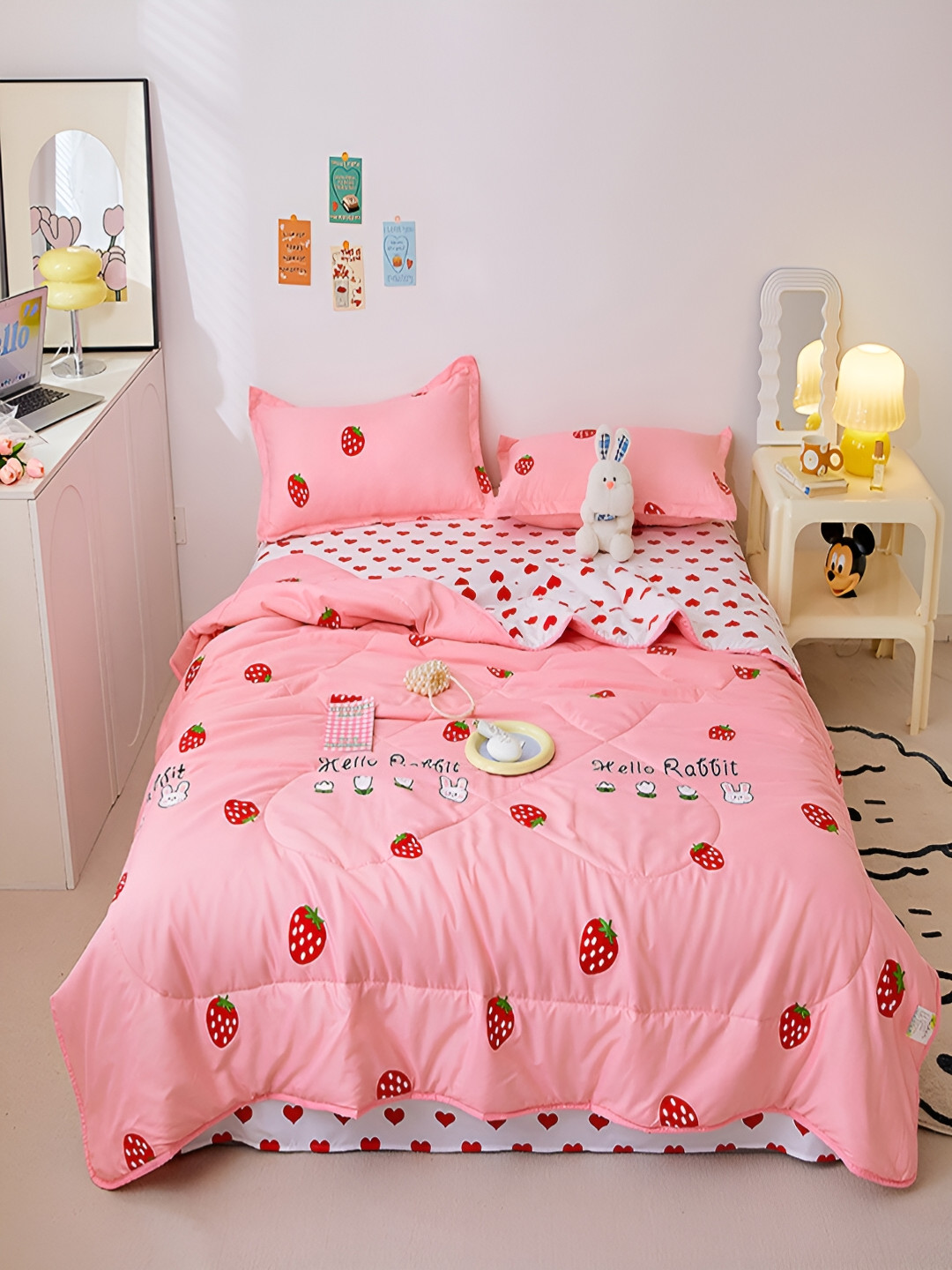 Buy JC HOME Red & Pink Cartoon Characters AC Room Single Bedding Set ...