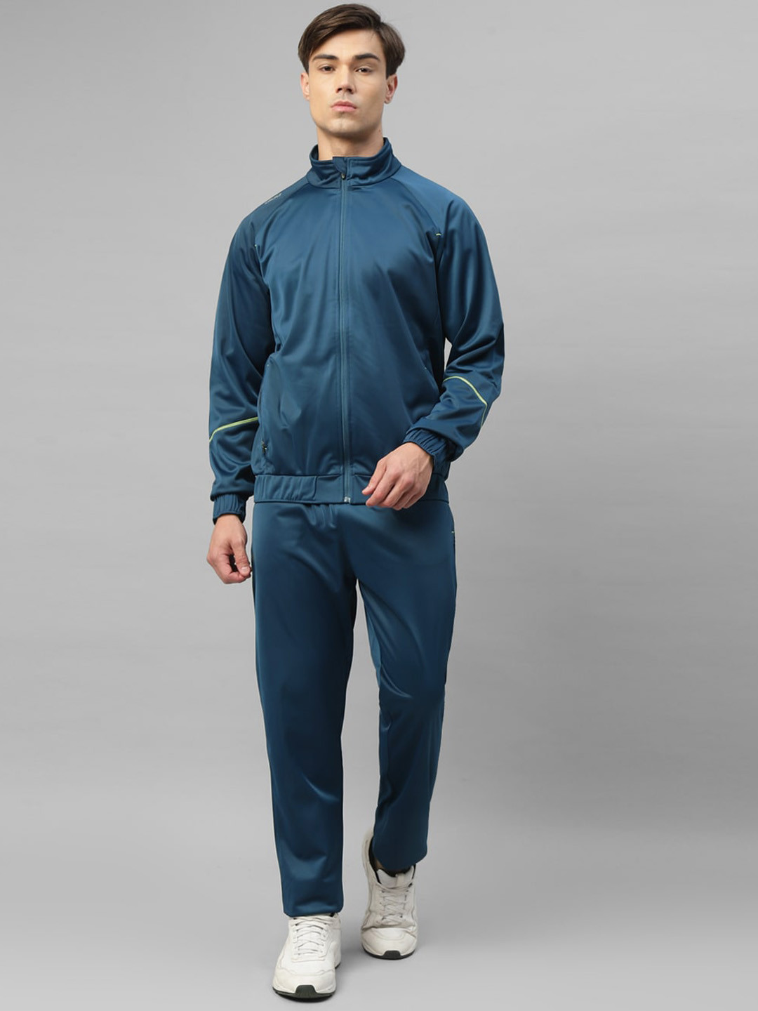 Buy DIDA Comfort Fit Mock Collar Light Weight Stretchable Quick Dry ...