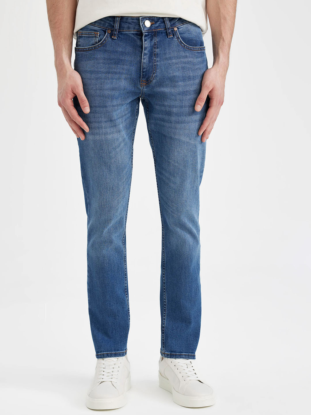 Buy DeFacto Men Light Fade Mid Rise Clean Look Stretchable Jeans ...