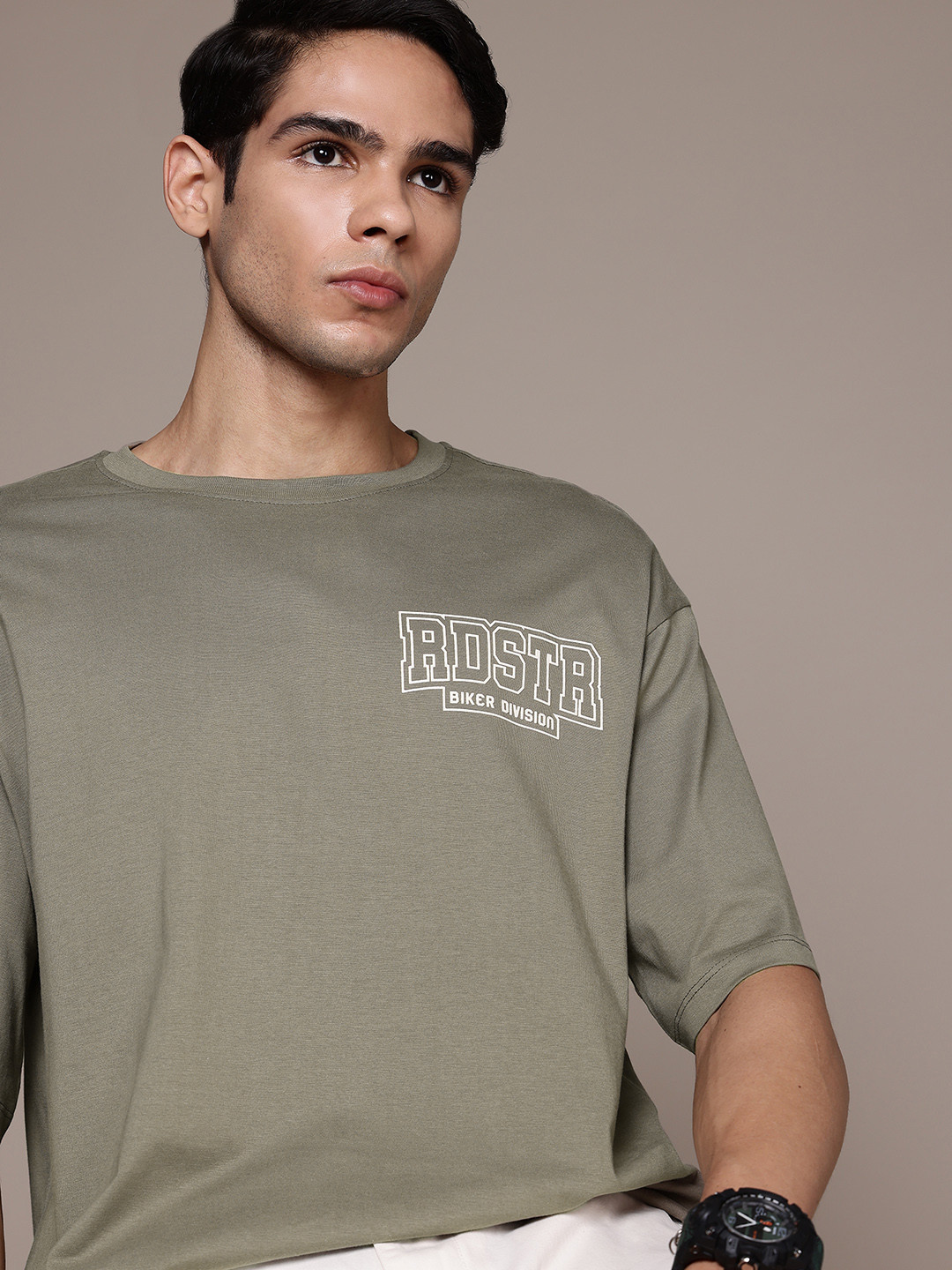 Buy Roadster The Lifestyle Co. Pure Cotton Typography Printed Drop ...