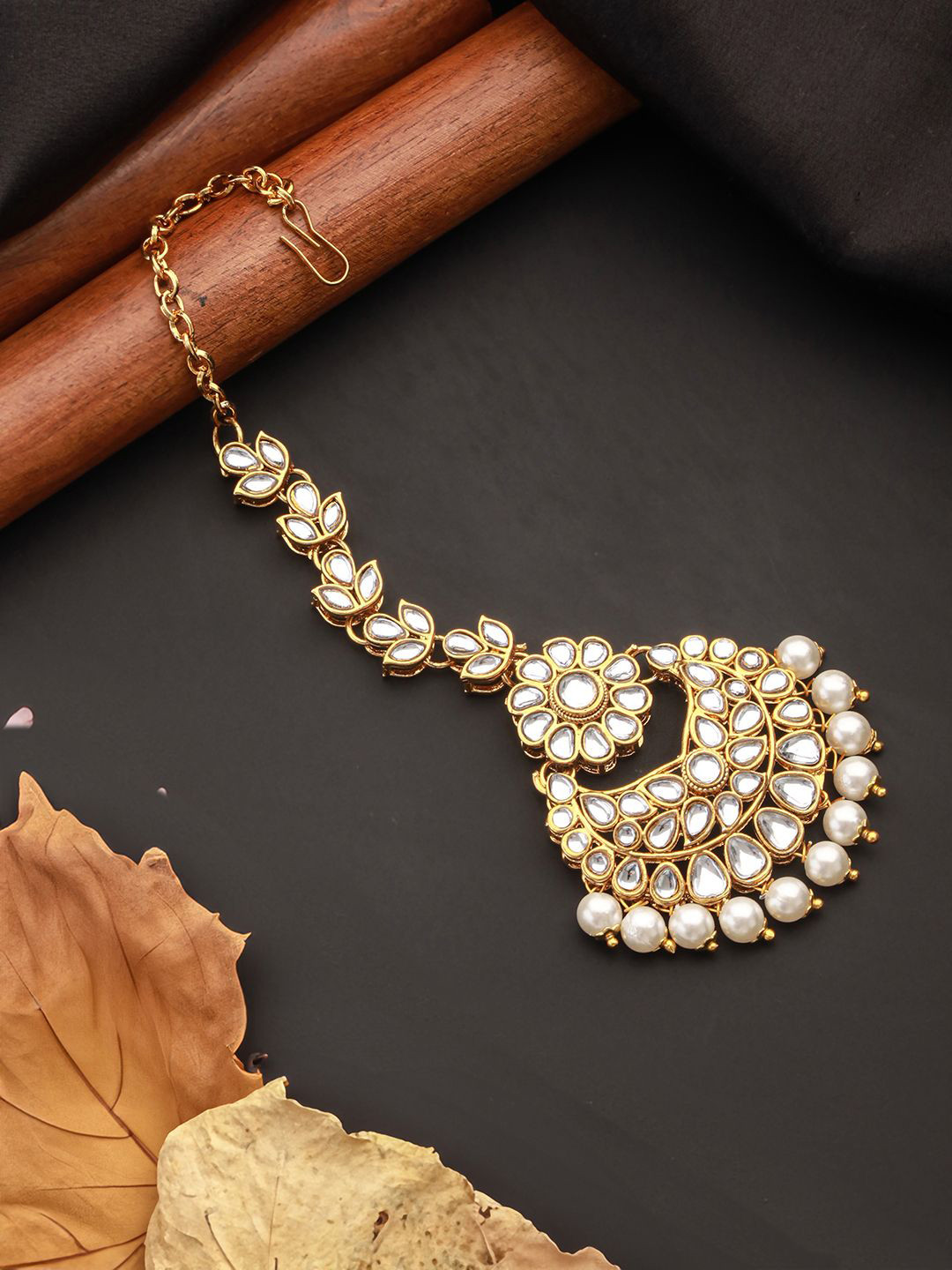 Buy Jazz And Sizzle Women Gold Plated Kundan Studded Maang Tikka Head ...