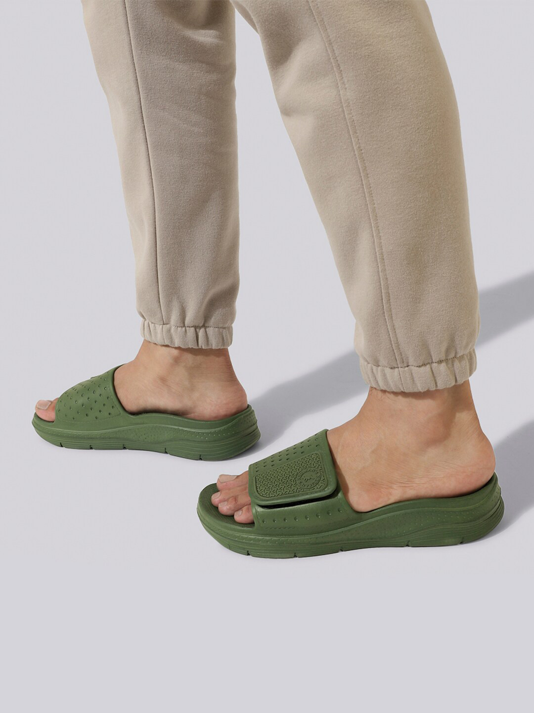 Buy NEEMANS Men Rubber Open Toe Sliders - Flip Flops for Men 29623112 ...