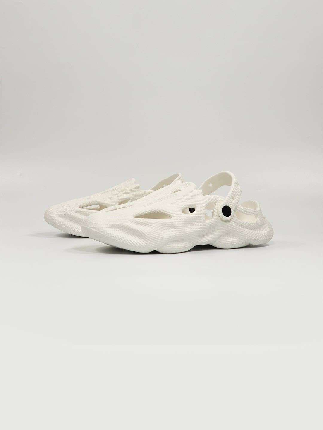 Buy SPIFFERS Men Croslite Clogs - Flip Flops for Men 29643730 | Myntra