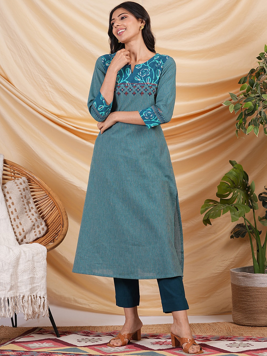 Buy KAMI KUBI Women Ethnic Motifs Printed Cotton Mandarin Collar ...