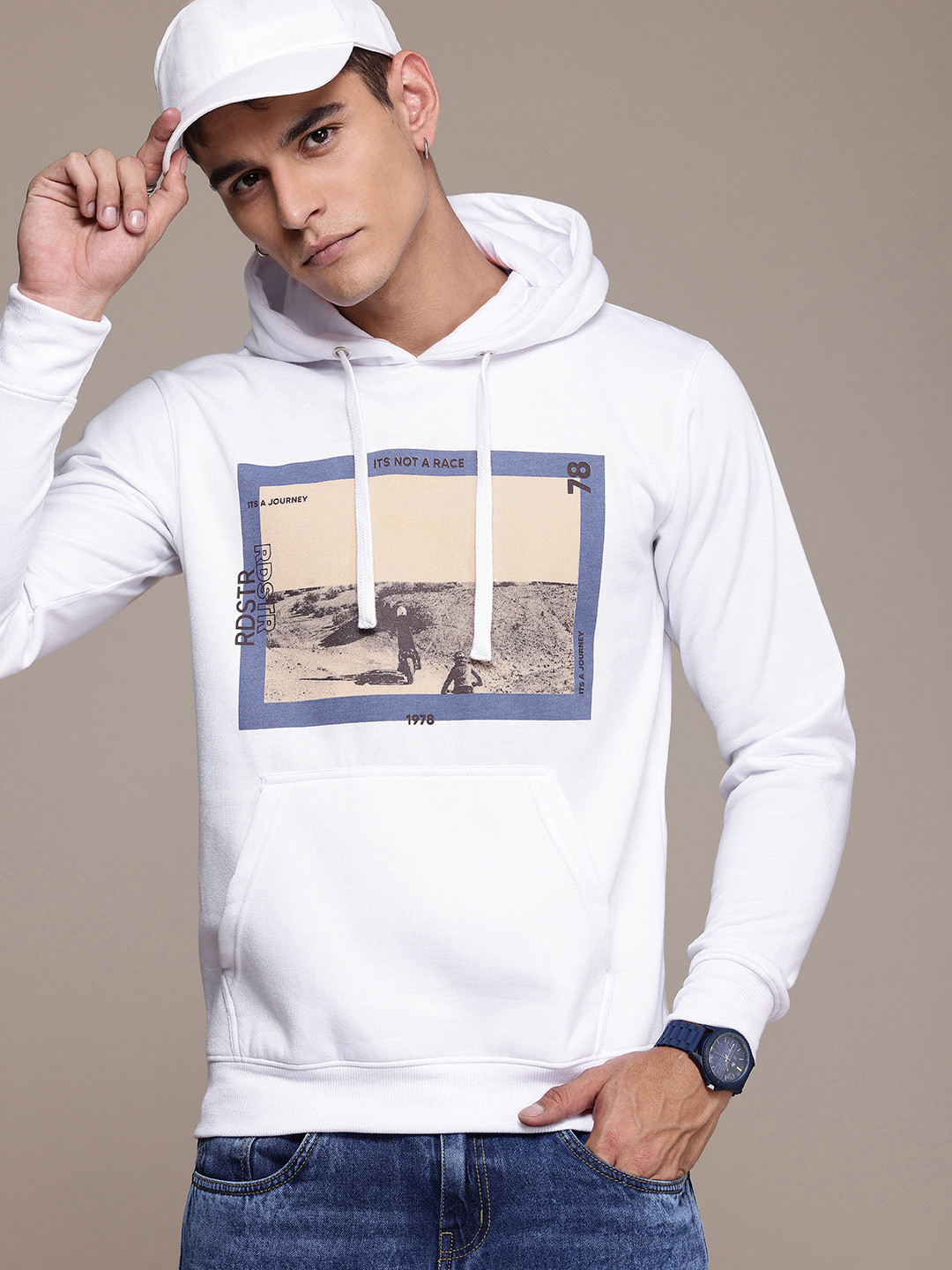 Buy The Roadster Life Co. Graphic Printed Hooded Sweatshirt - Sweatshirts for Men 29651962 | Myntra