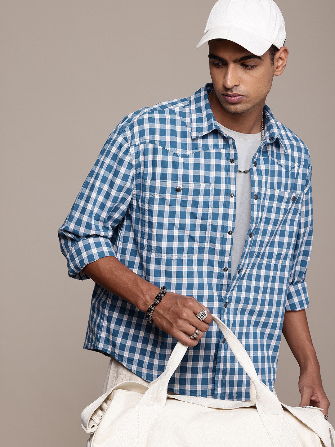 Buy The Roadster Life Co. Pure Cotton Checked Relaxed Fit Casual Shirt - Shirts for Men 29658328 ...