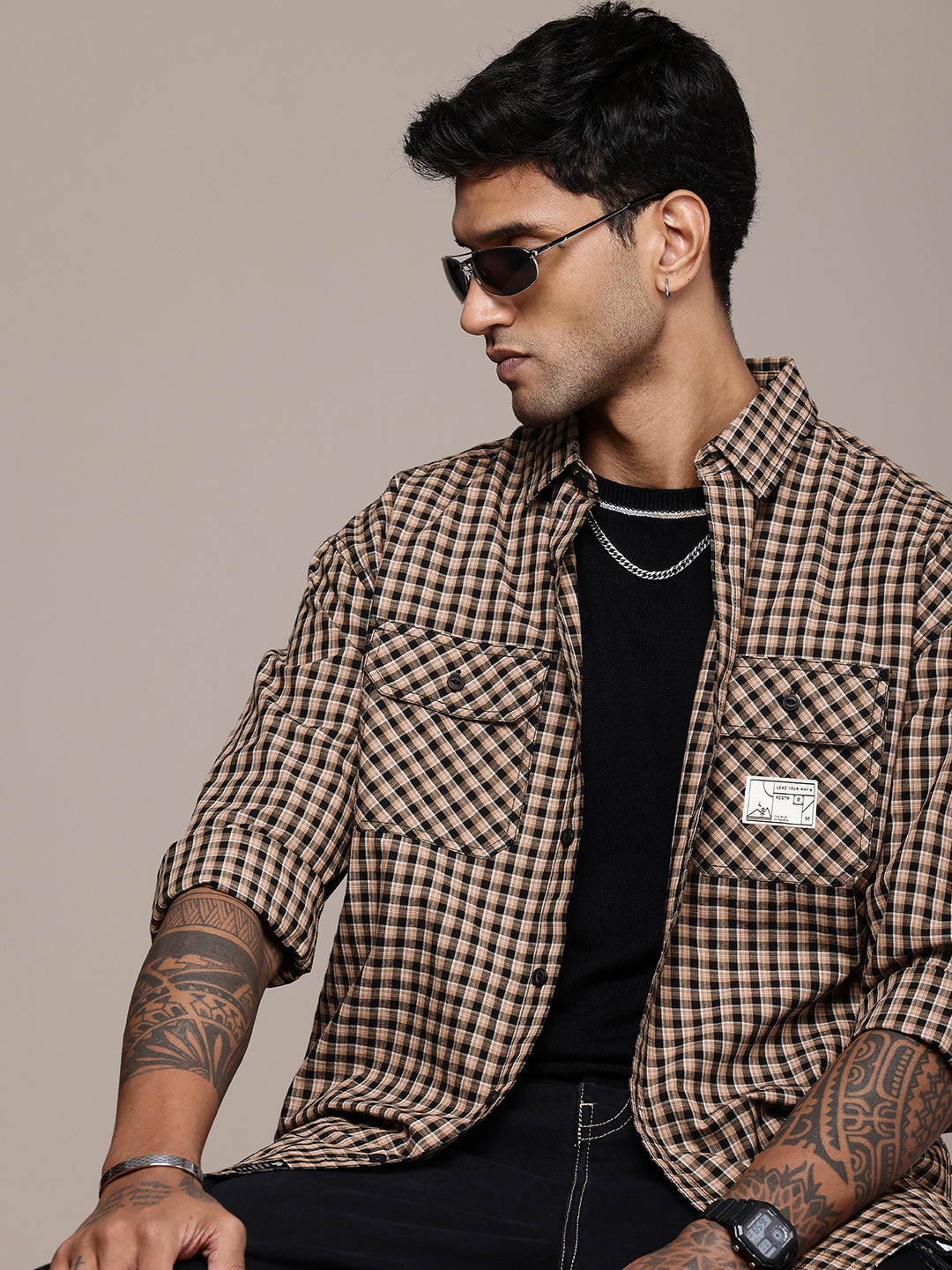 Buy The Roadster Life Co. Relaxed Fit Checked Cutaway Collar Pure Cotton Casual Shirt - Shirts ...