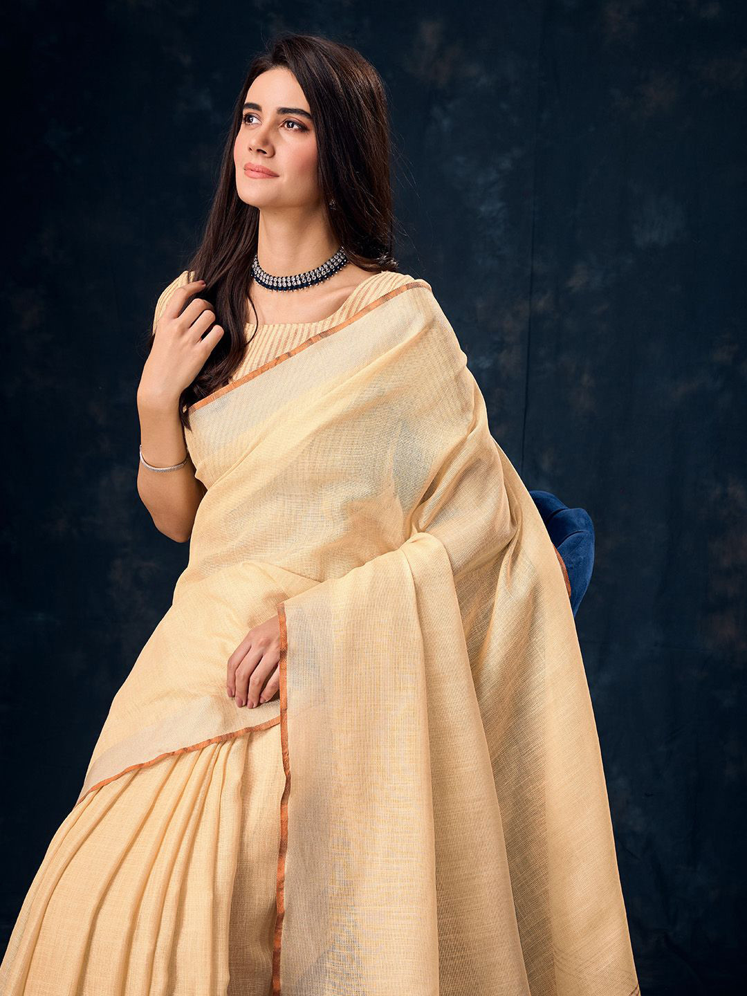 Buy Ishin Solid Tissue Saree - Sarees for Women 29668248 | Myntra