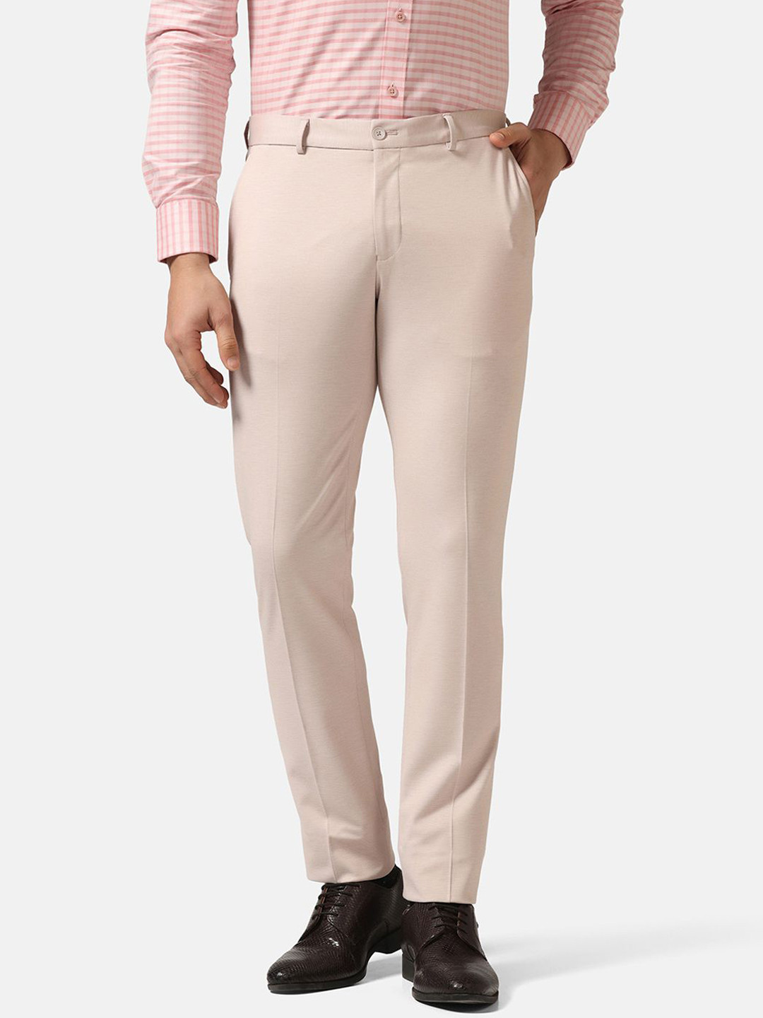 Buy Blackberrys Men Classic Slim Fit Low Rise Chinos Trousers ...