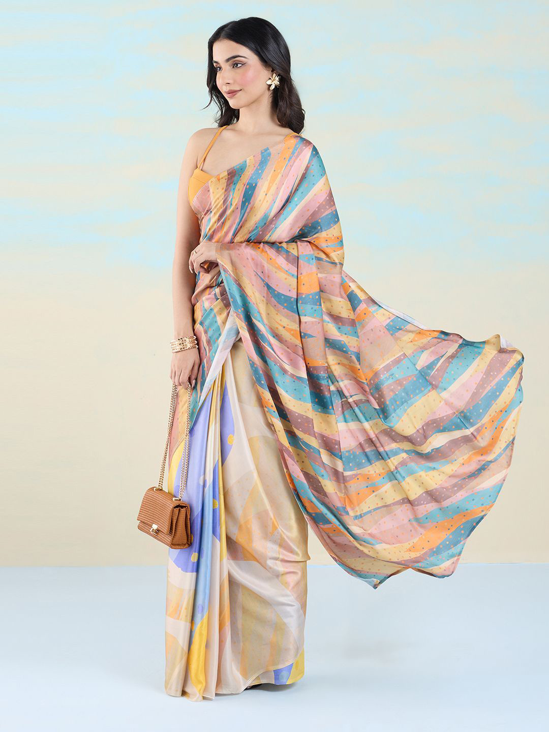 Buy Navyasa By Liva Liva Saree - Sarees for Women 29684752 | Myntra