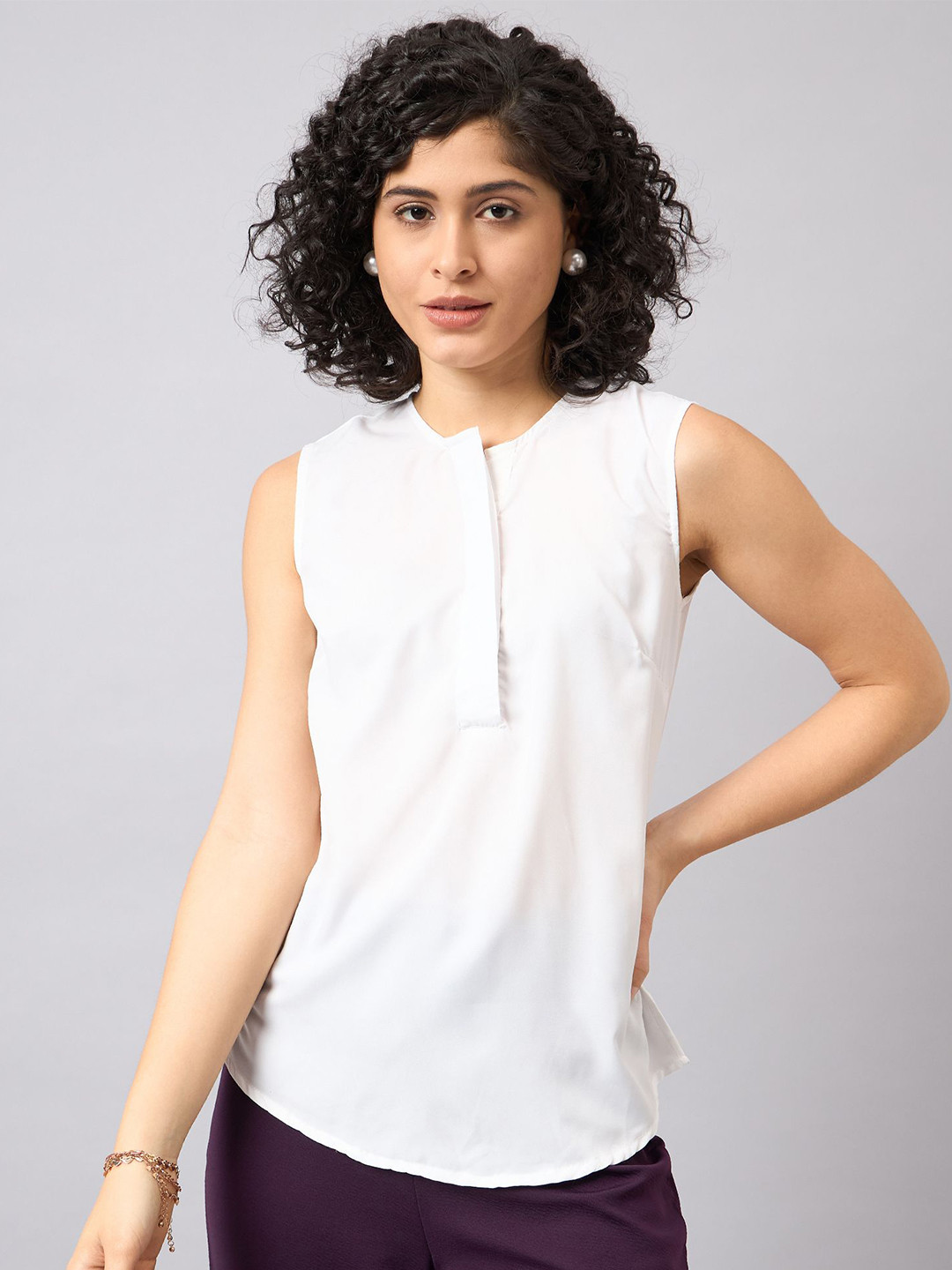 Buy The Roadster Lifestyle Co. White Round Neck Sleeveless Top - Tops ...