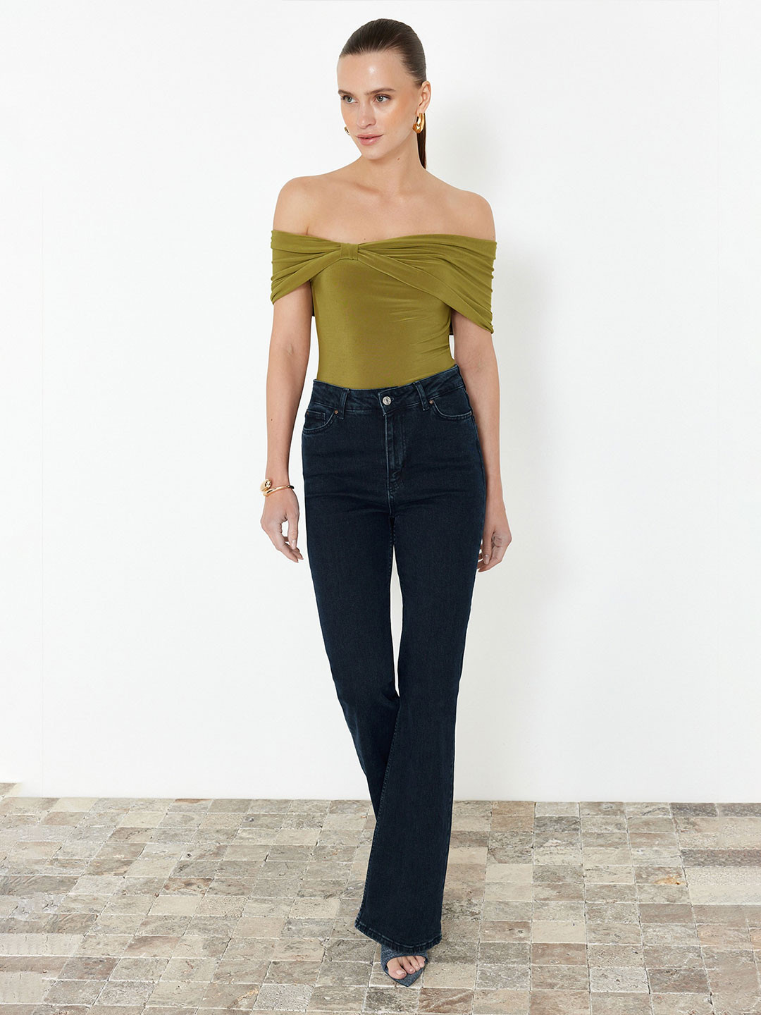 Buy Trendyol Solid Off Shoulder Fitted Top - Tops for Women 29780890 ...