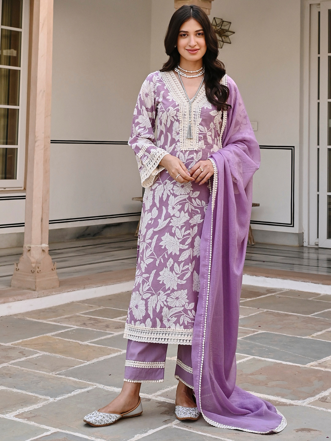 Buy KARAJ JAIPUR Floral Printed Thread Work Pure Cotton Straight Kurta ...