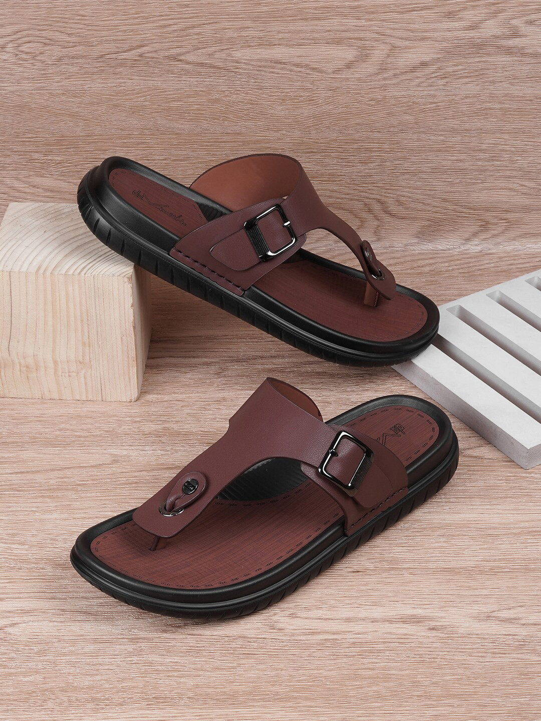 Buy DAVINCHI Men Comfort Sandals - Sandals for Men 29813264 | Myntra