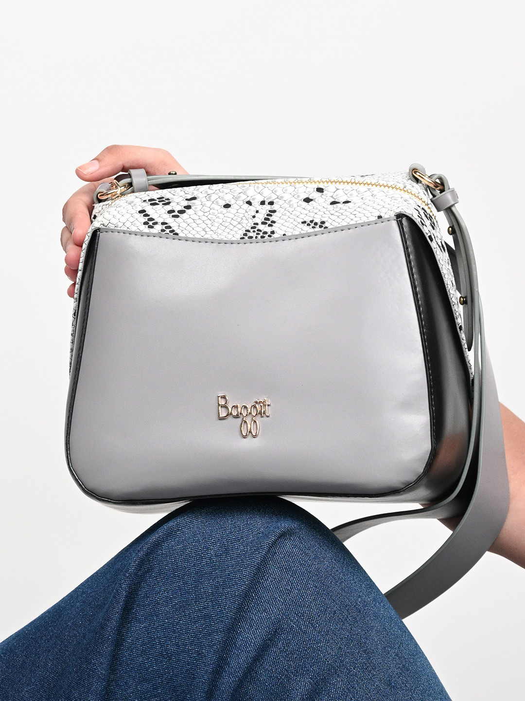 Buy Baggit Swagger Sling Bag - Handbags for Women 29831632 | Myntra