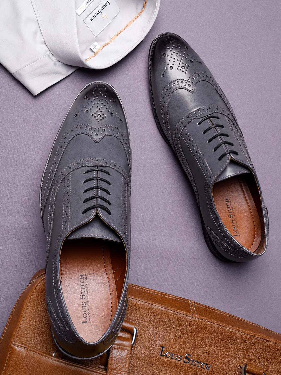 Buy LOUIS STITCH Men Textured Formal Lace Up Brogue Shoes - Formal ...