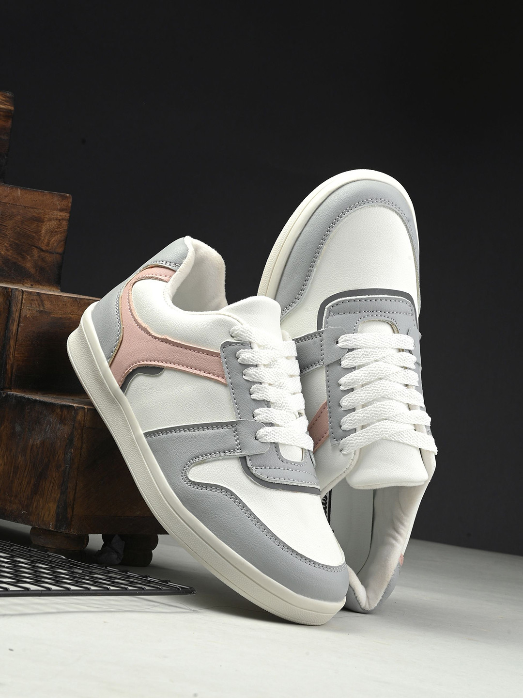 Buy The Roadster Lifestyle Co Women Colorblocked Lace Ups Casual Shoes ...