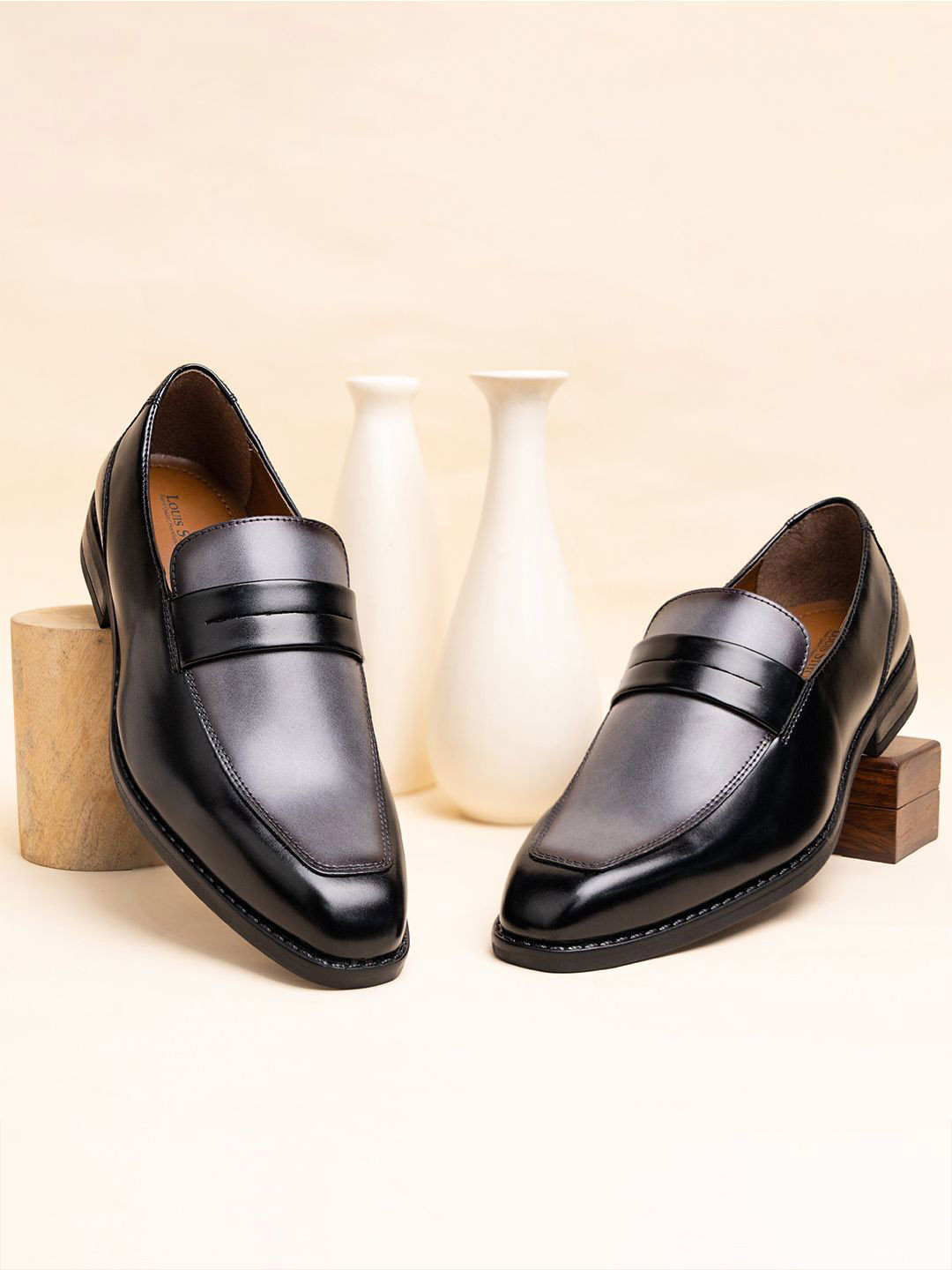 Buy LOUIS STITCH Men Formal Dual Shade Slip On Moccasin Shoes - Formal ...