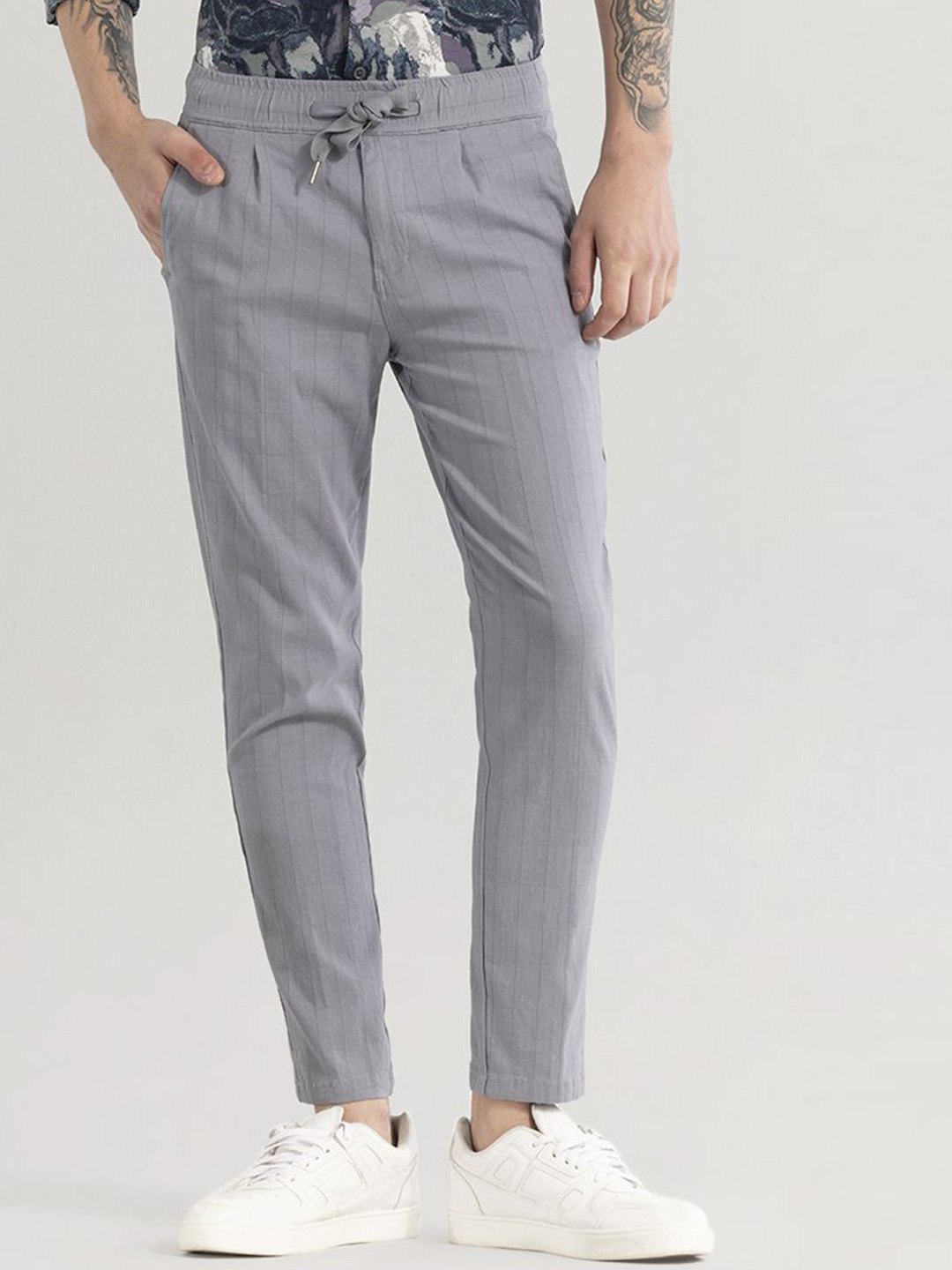 Buy Snitch Men Checked Classic Slim Fit Trousers - Trousers for Men ...