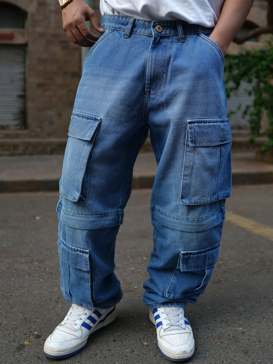 Buy Powerlook Men Relaxed Fit Light Fade Cargo Jeans - Jeans for Men ...