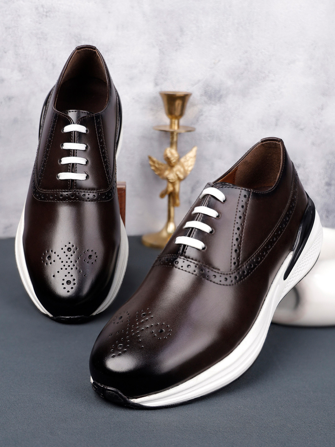 Buy LOUIS STITCH Men Mexican Brown Leatherette Sneaker Cushioned Casual ...