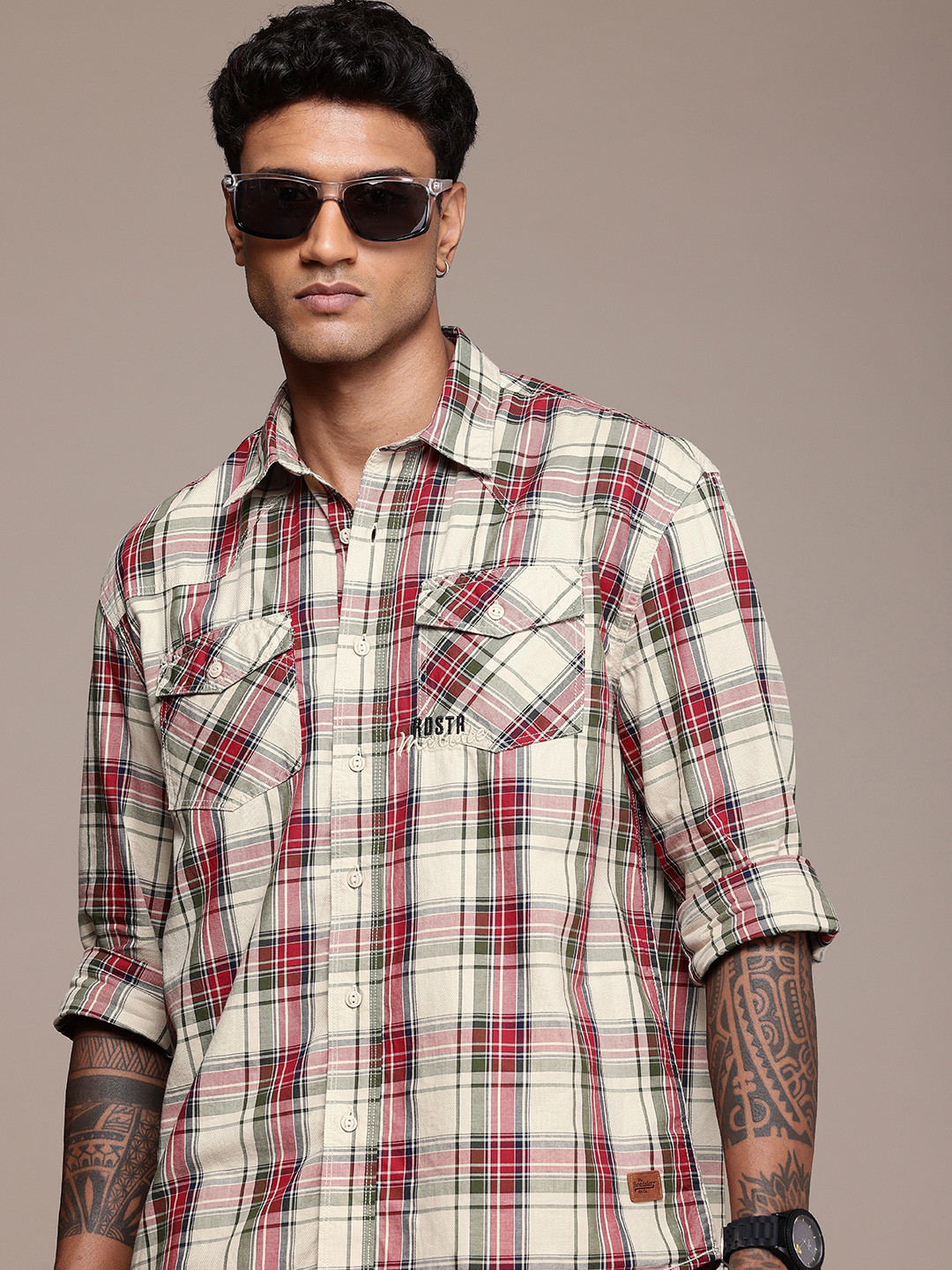 Buy The Roadster Life Co. Relaxed Fit Checked Pure Cotton Casual Shirt - Shirts for Men 29902099 ...