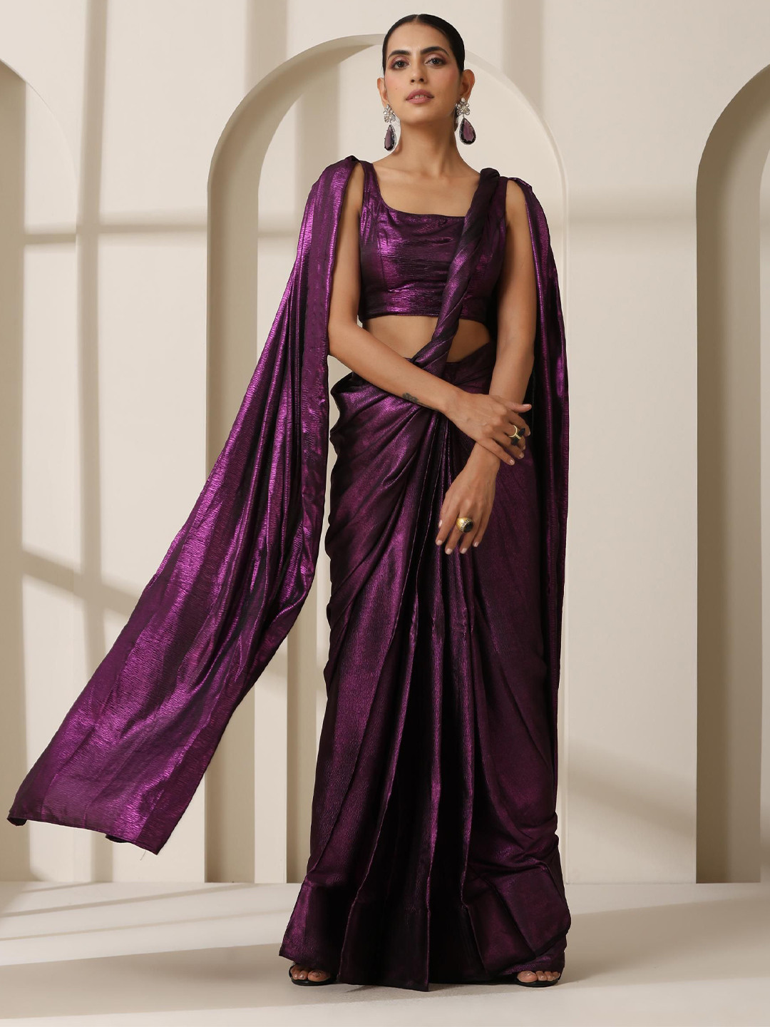 Buy Swtantra Satin Saree - Sarees for Women 29922456 | Myntra