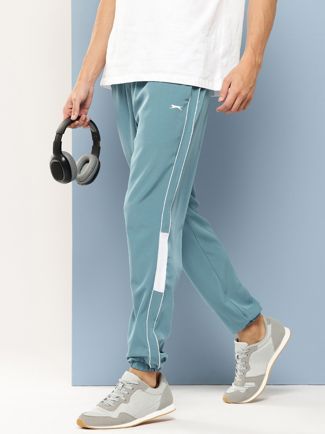 Buy Slazenger Men Active Ultra Dry Joggers With Reflective Detail ...