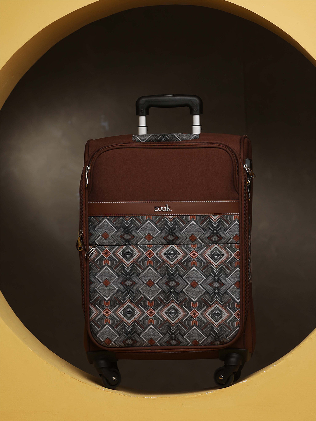 Buy ZOUK Himalayan Trails Cabin Avasa Trolley Bag - Trolley Bag for Unisex 29968715 | Myntra