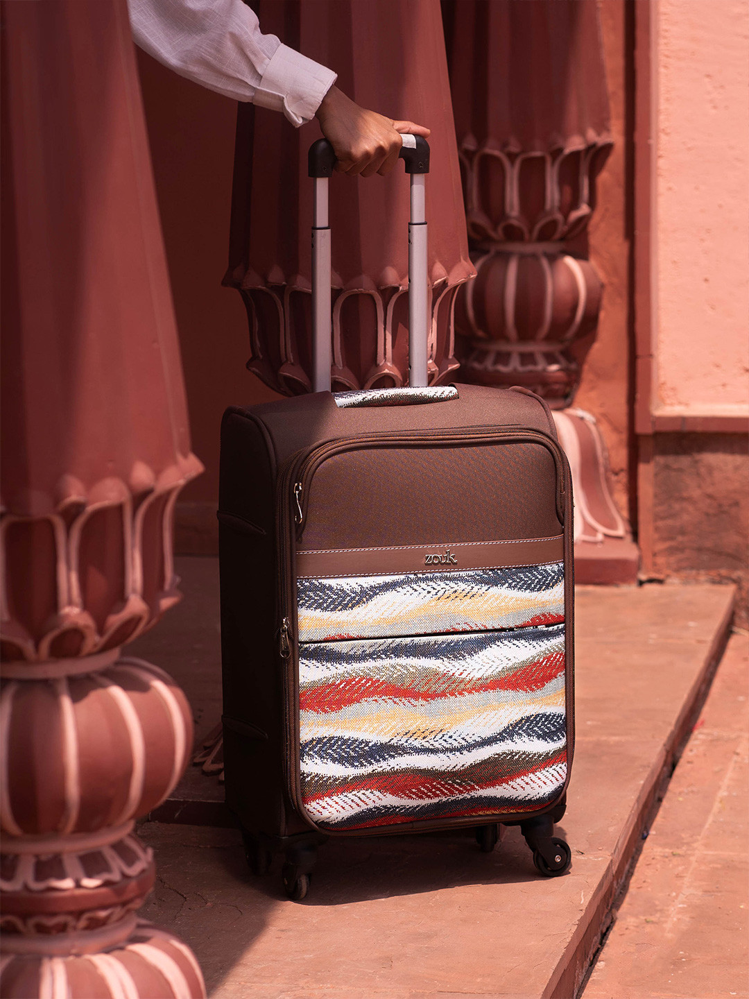 Buy ZOUK Jaisalmer Dunes Cabin Avasa Trolley Bag - Trolley Bag for Unisex 29968717 | Myntra