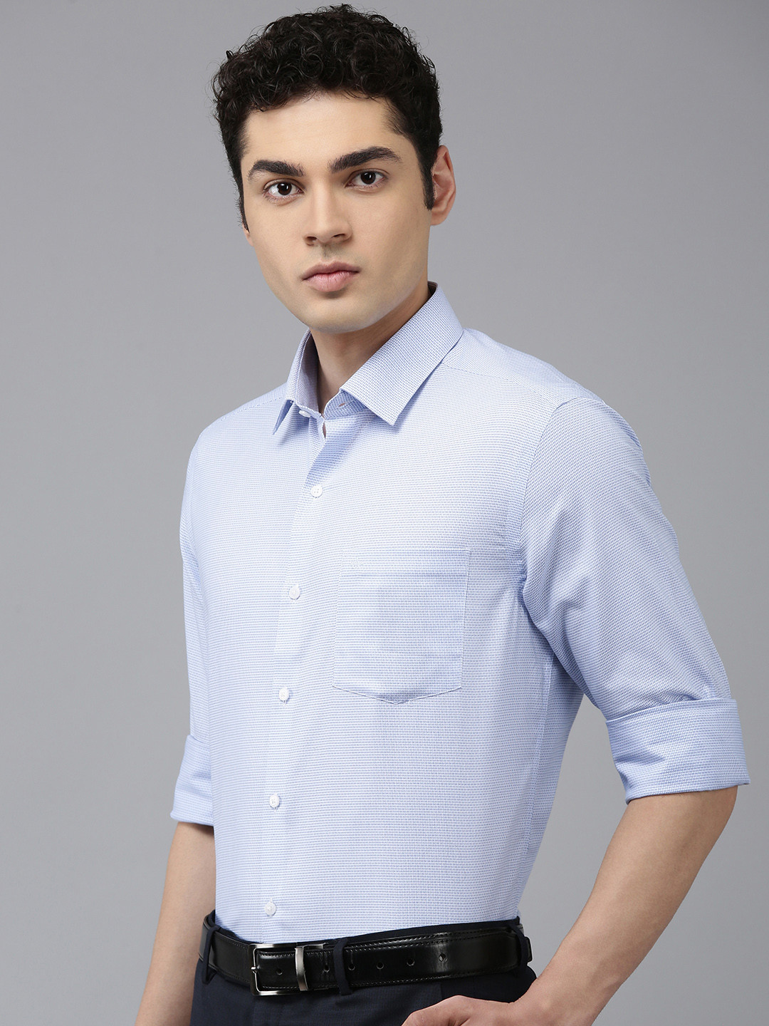 Buy Arrow Pure Cotton Manhattan Slim Fit Self Design Textured Formal ...