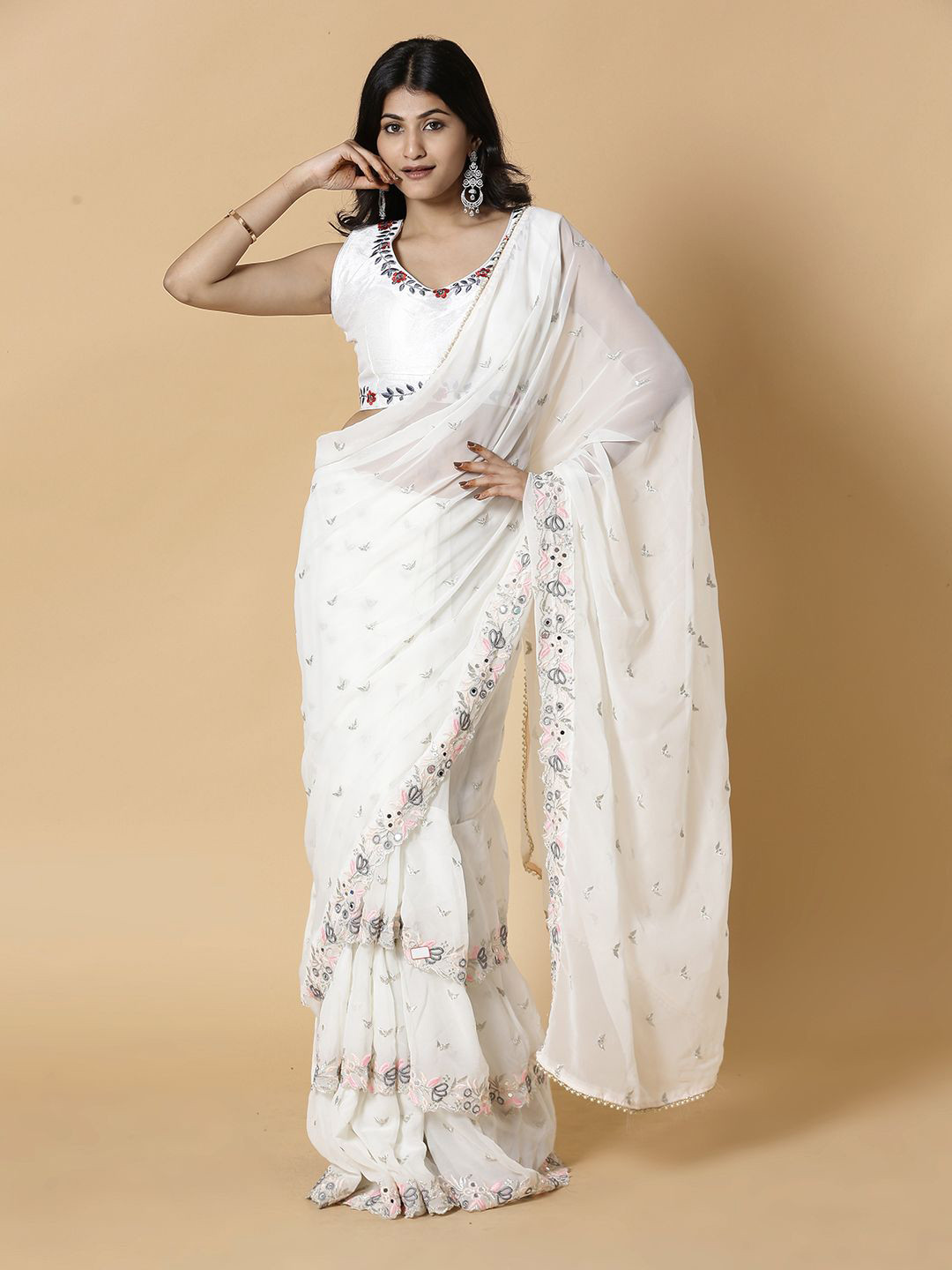 Buy Vervee Couture Floral Embroidered Pure Georgette Saree - Sarees for ...