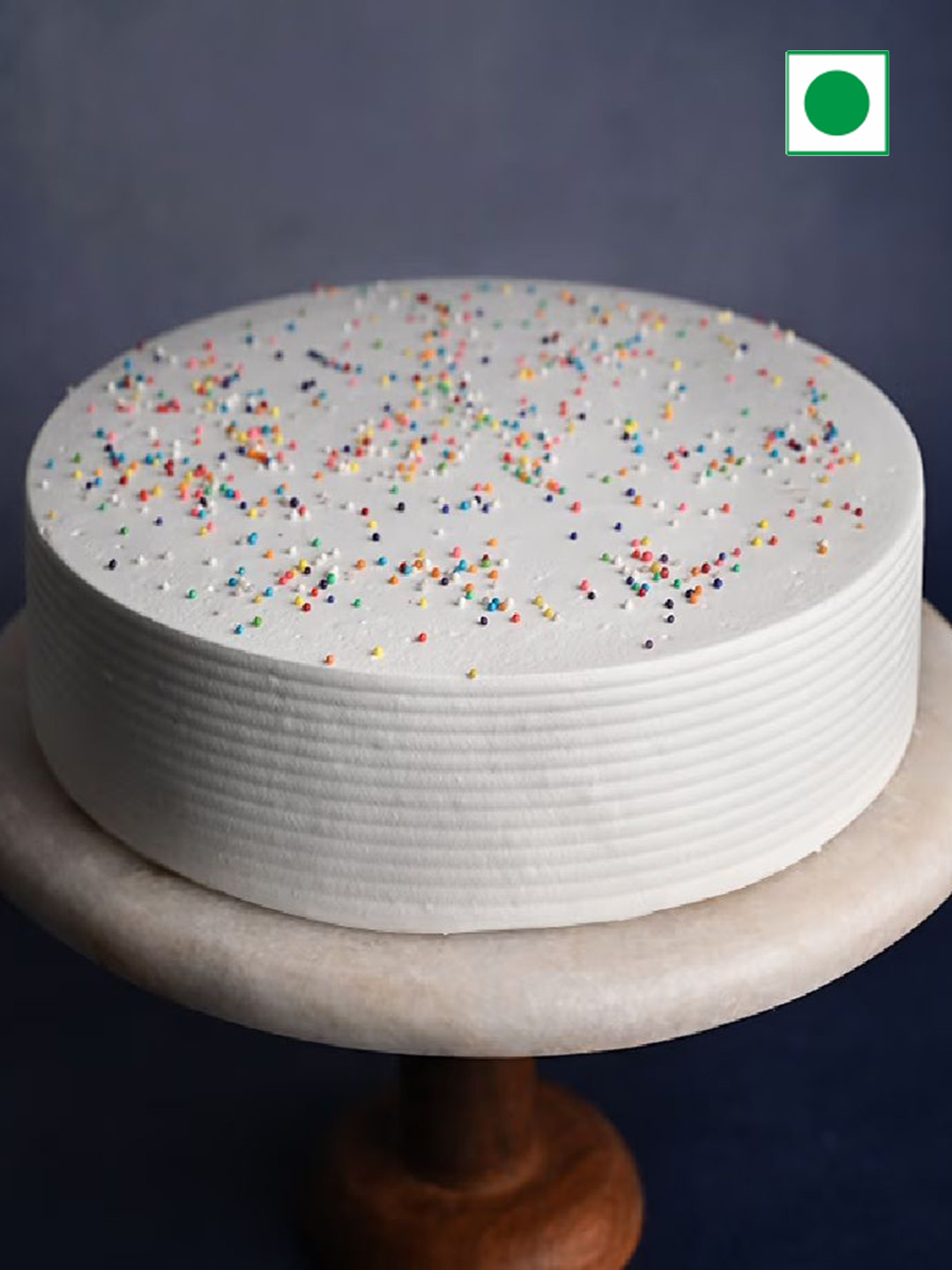 Buy Floweraura Vanilla Flavor Eggless Round Cake 500G - Cake for Unisex ...