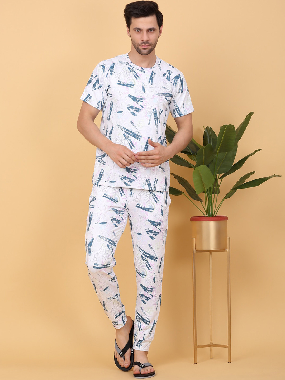 Buy Sweet Dreams White & Grey Abstract Printed Round Neck Night Suit ...