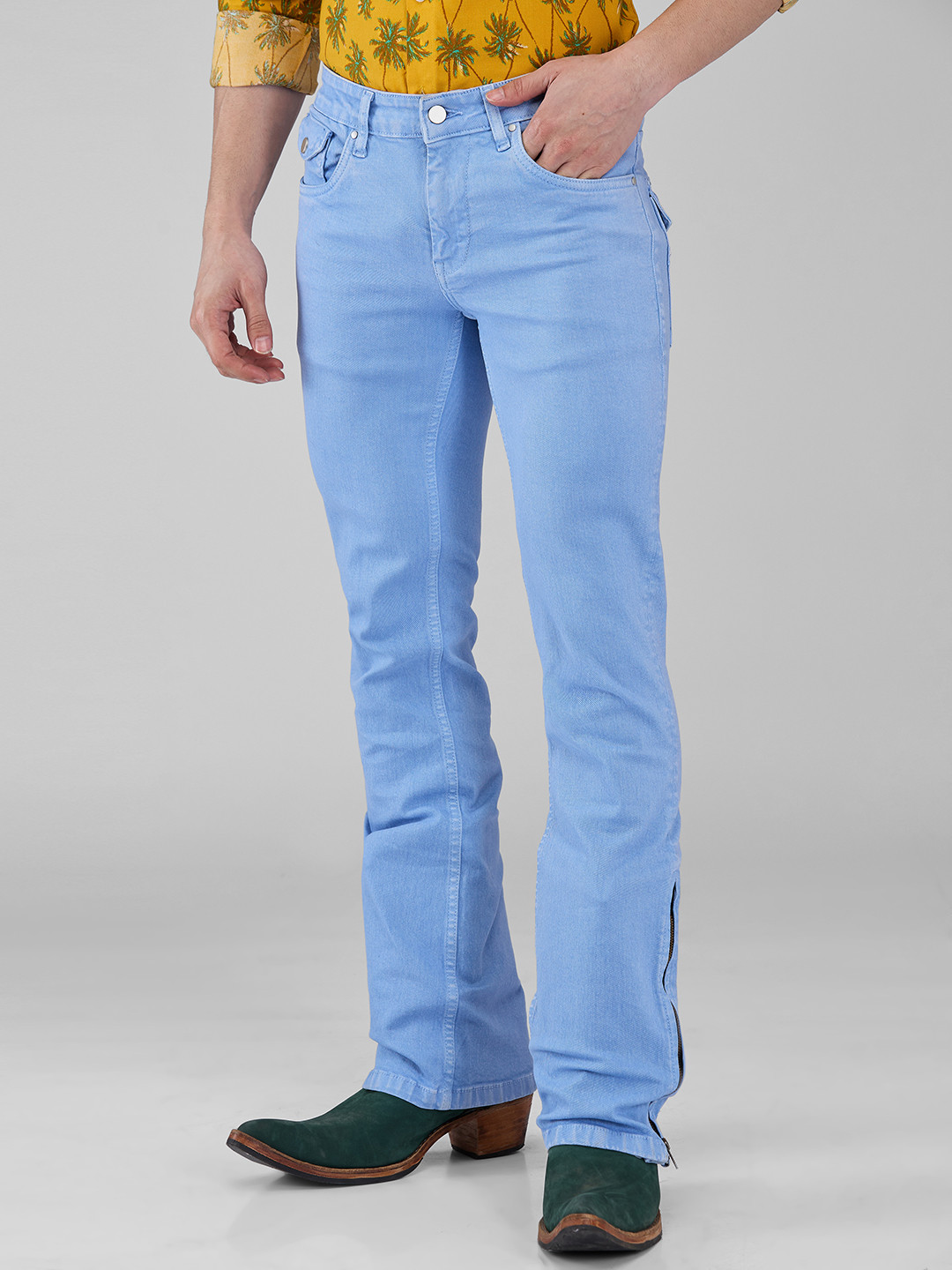 Buy Mode De Base Men Bootcut Low Rise Clean Look Stretchable Jeans ...