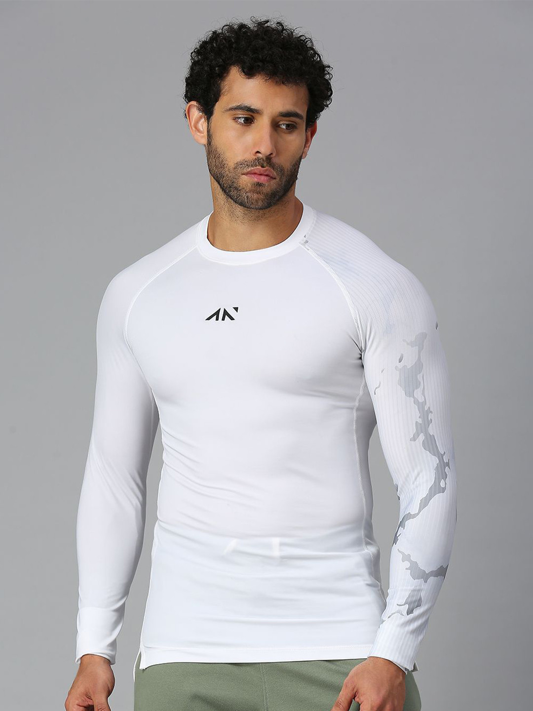 Buy AESTHETIC NATION Men Dri FIT Pockets Compression T Shirt - Tshirts ...