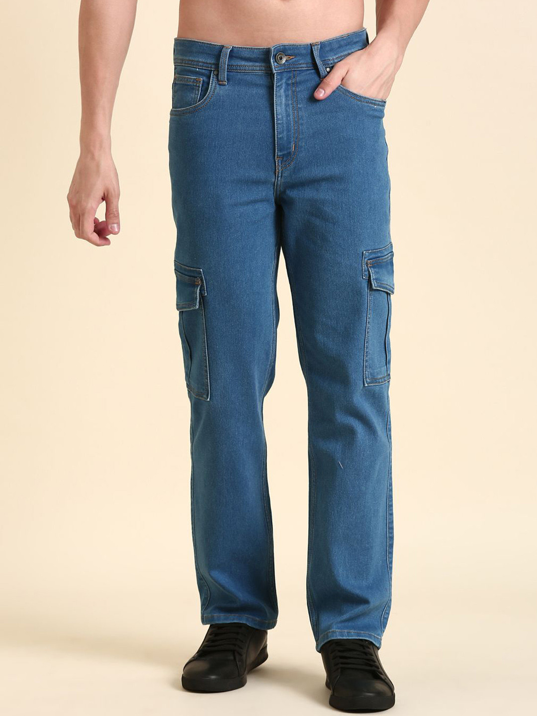 Buy The Roadster Lifestyle Co. Men Blue Clean Look Straight Fit Stretchable Cargo Jeans - Jeans ...