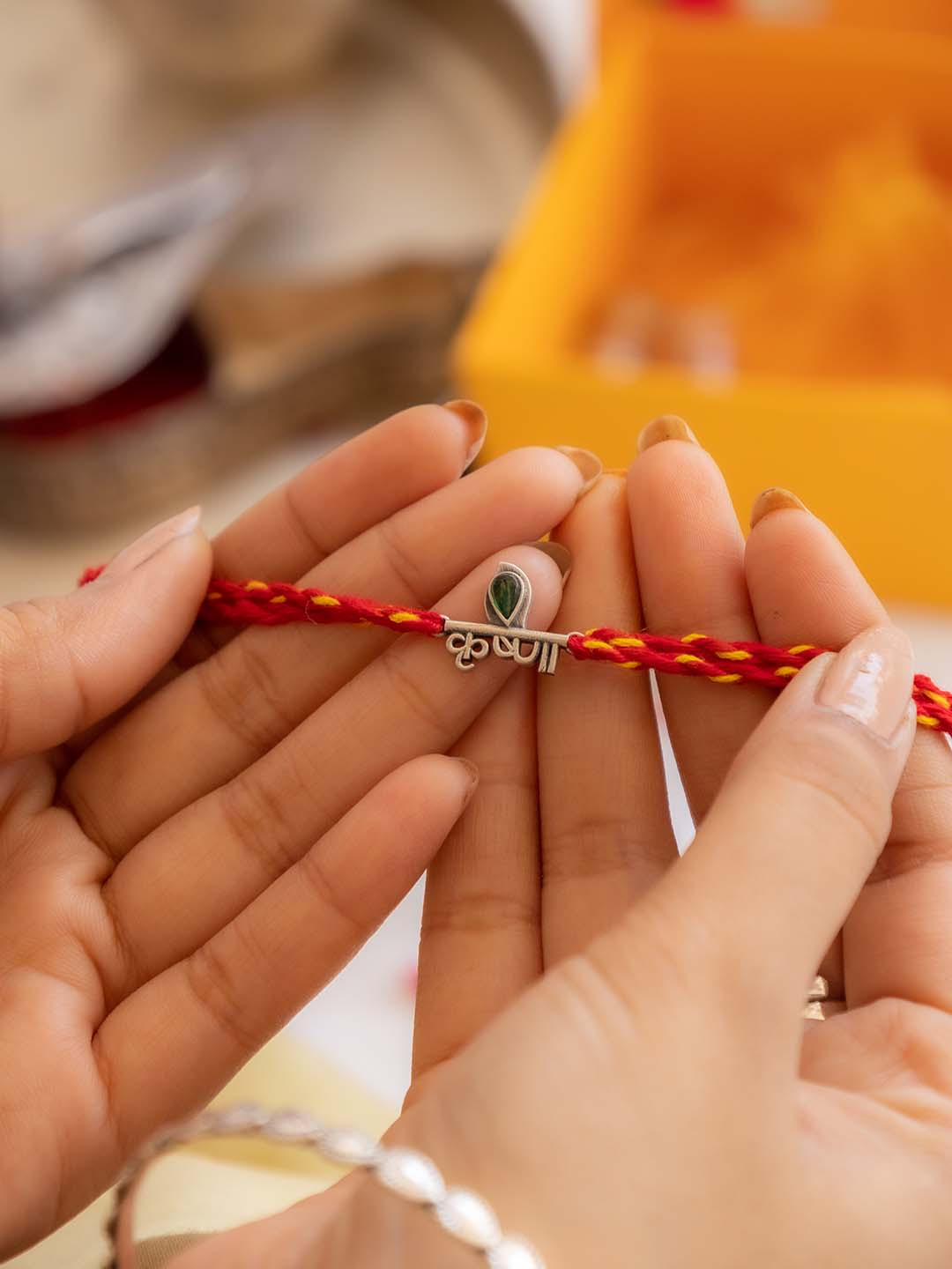 Buy Shyle Thread Rakhi - Rakhi for Unisex 30073080 | Myntra