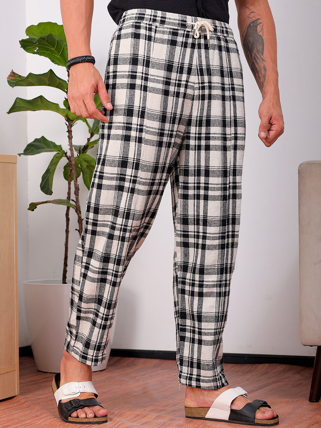 Buy The Indian Garage Co Men Checked Straight Fit Cotton Trousers ...