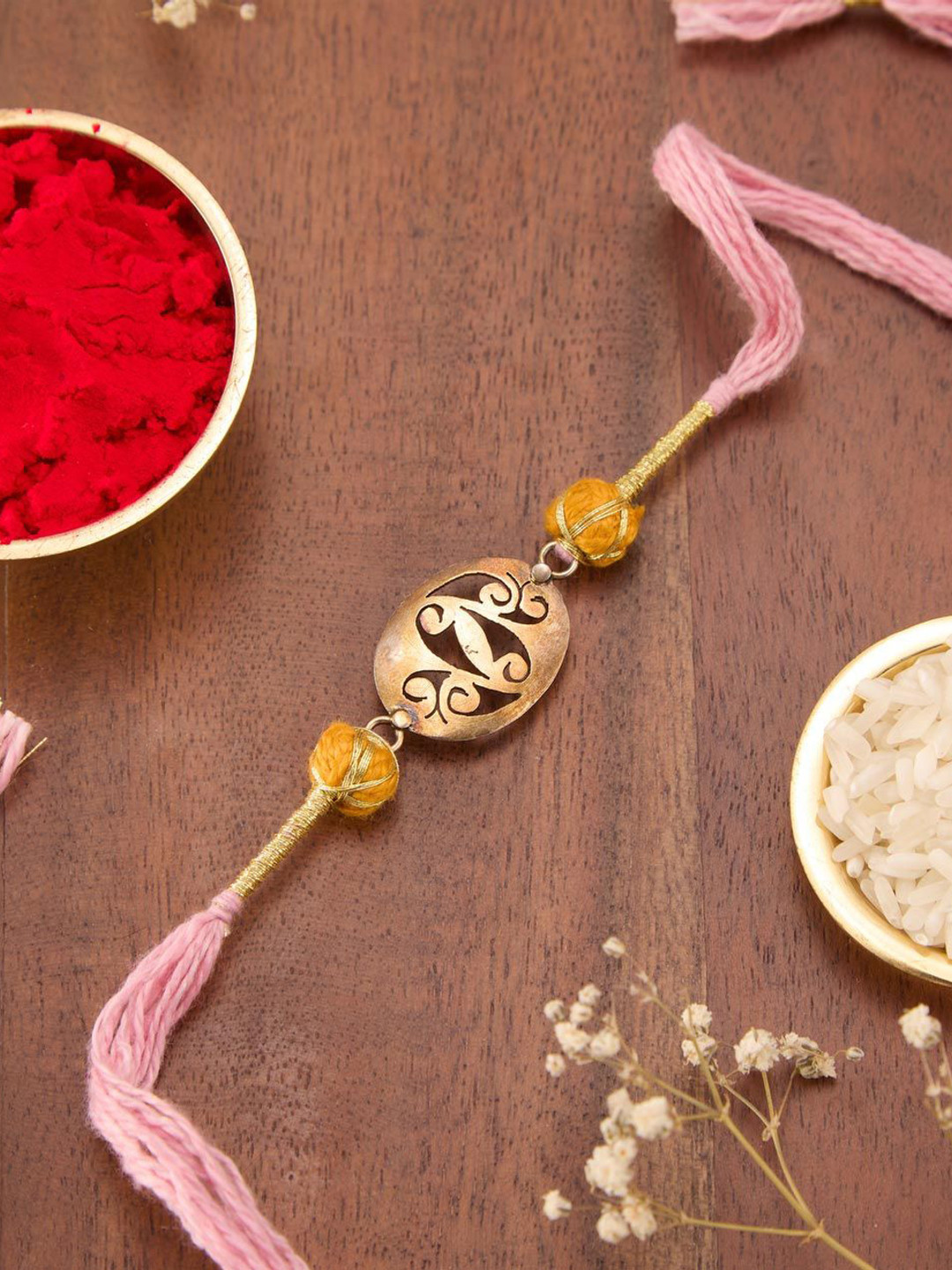 Buy Fabindia Beaded Thread Rakhi - Rakhi for Women 30086373 | Myntra