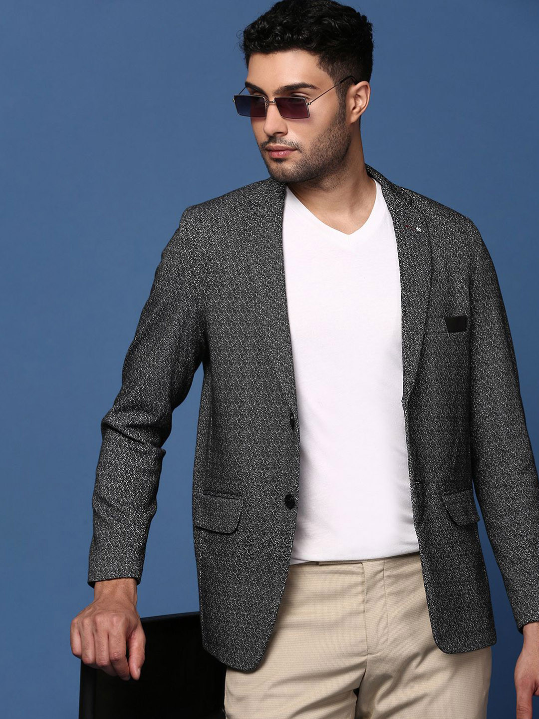 Buy SHOWOFF Self Designed Notched Lapel Collar Slim Fit Single Breasted ...