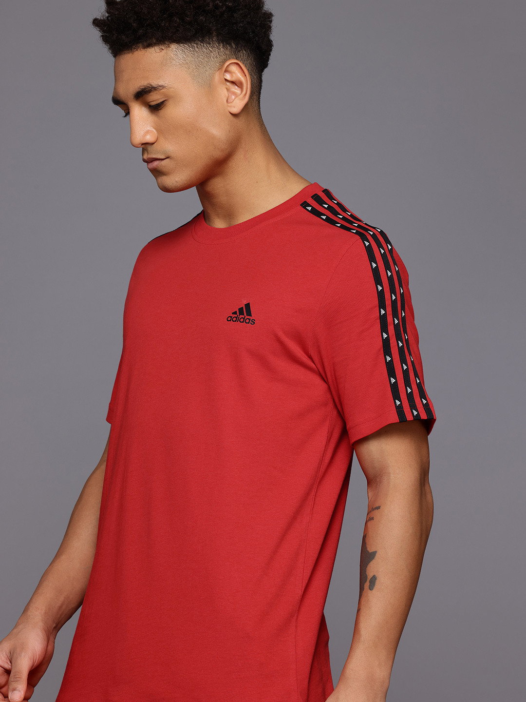 Buy ADIDAS Striped Pure Cotton T Shirt - Tshirts for Men 30094298 | Myntra