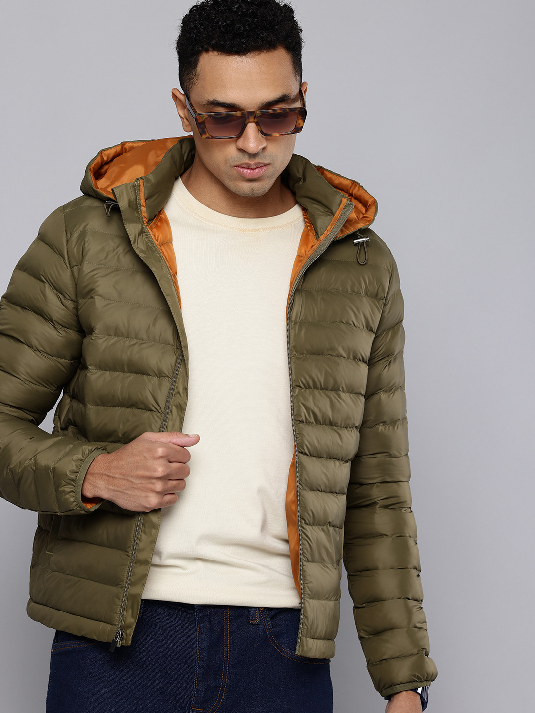 Buy Levis Hooded Padded Jacket - Jackets for Men 30099100 | Myntra