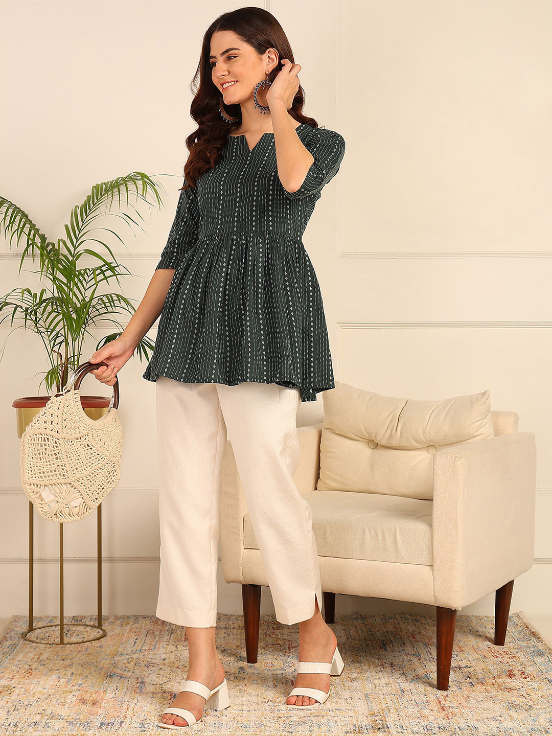 Buy HIVA TRENDZ Striped Printed Tunic - Tunics for Women 30103577 | Myntra