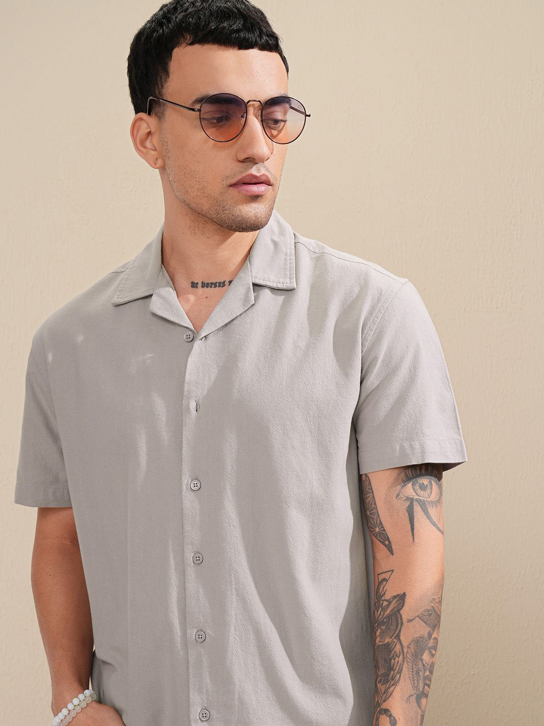 Buy HIGHLANDER Men Dobby Textured Solid Cuban Collar Relaxed Shirt ...