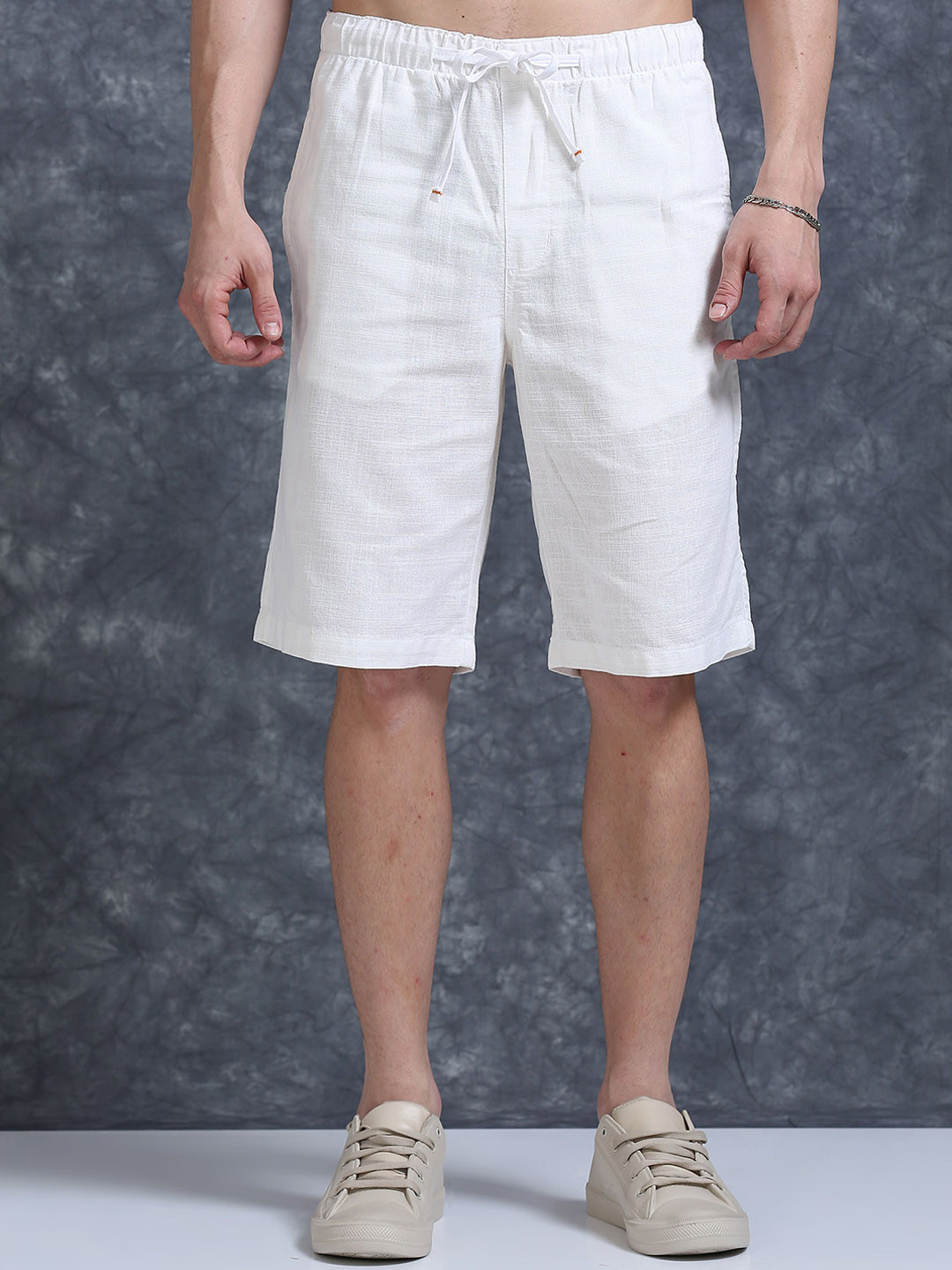 Buy The Roadster Lifestyle Co Relaxed Fit Shorts - Shorts for Men ...