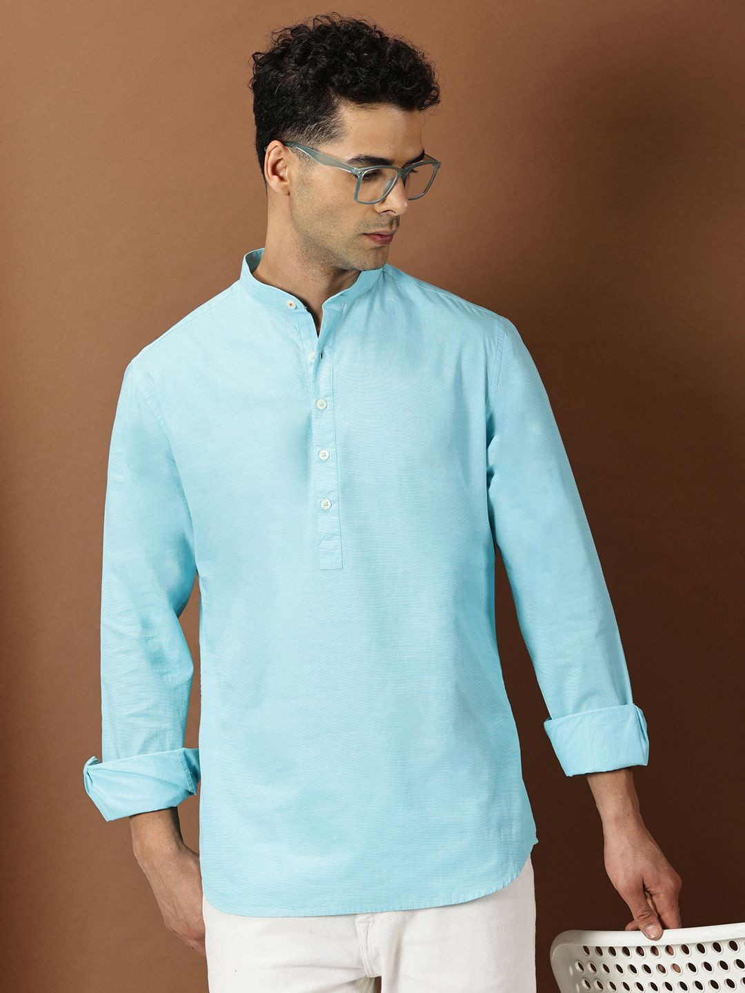 Buy INVICTUS Men Solid Mandarin Collar Slim Fit Casual Shirt - Shirts ...