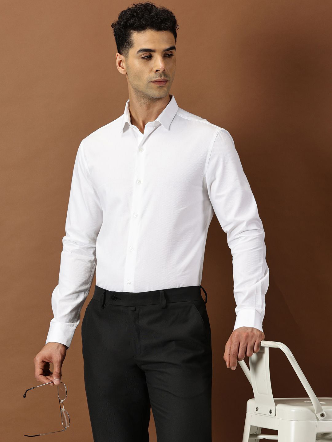 Buy INVICTUS Men Solid Slim Fit Formal Shirt - Shirts for Men 30114693 ...